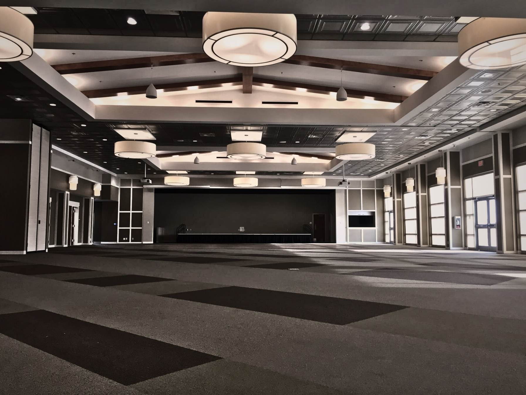 Andiamo Electric - Edmonton Electrical Contractor